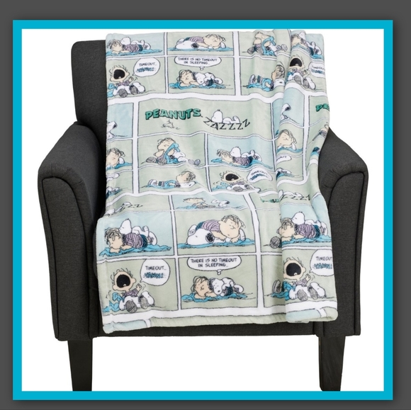 Peanuts | Bedding | Peanuts Linus And Snoopy Take A Nap Fleece Throw ...